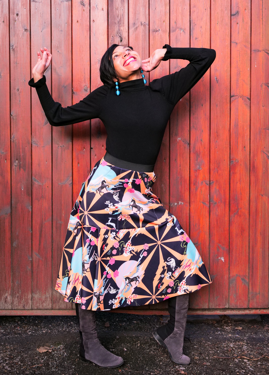 DIY Sewing Project - A-Line Scuba Skirt - saturday night stitch